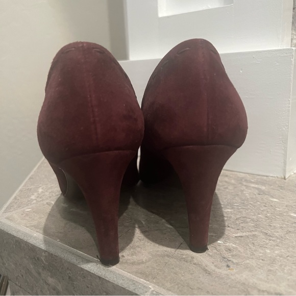 Agl | Shoes | Attilio Giusti Leombruni Agl Burgundy Suede Shoe Size 38 ...